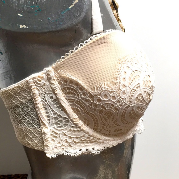 Victoria's Secret | Intimates & Sleepwear | Dream Angels Nude Lace Bra ...